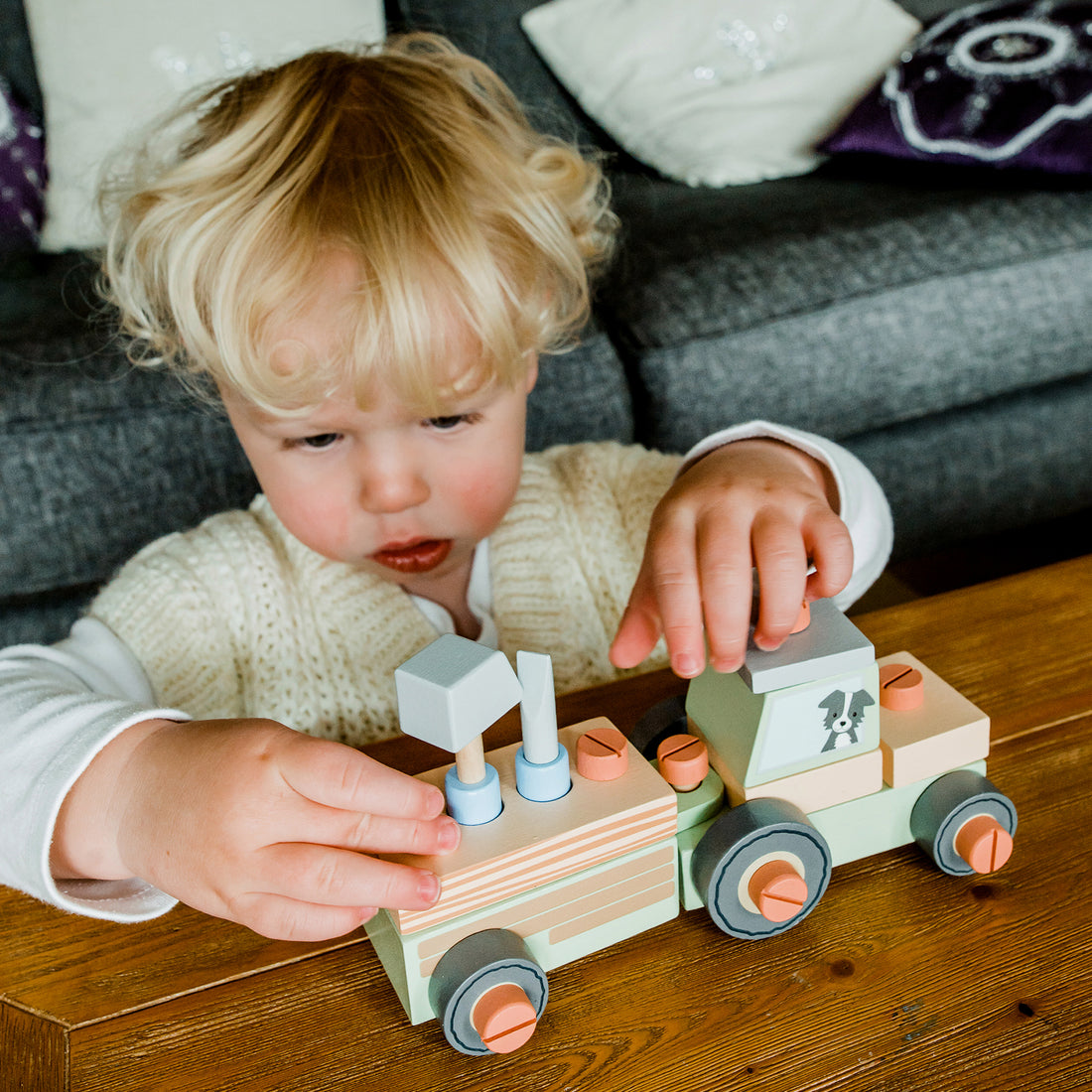 Buildable Tractor – Frankie's Toybox
